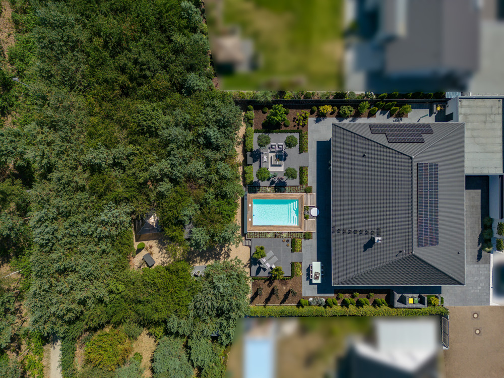 Neubau Luxus-Bungalow mit Pool am Golfplatz – PARLAK IMMOBILIEN GmbH ...